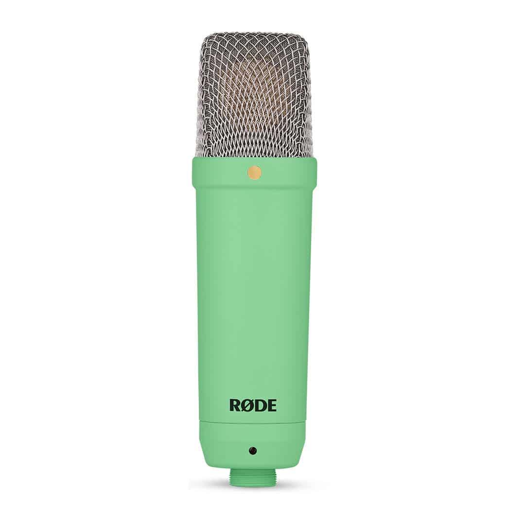 Steinberg ST-M01 studio condenser microphone